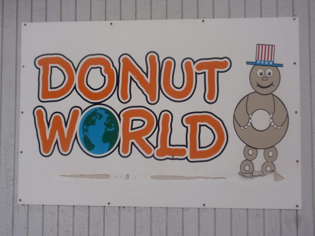 Donut World: Third Best Donuts in Ohio « CMH Gourmand – Eating in ...